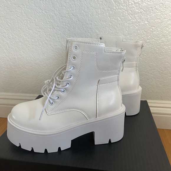 Shoes | New White Platform Boots | Poshmark